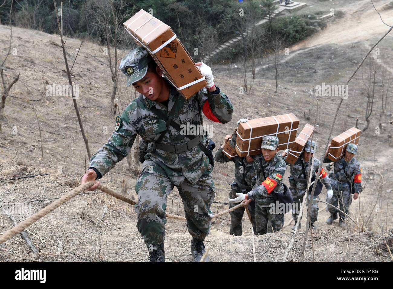 Jingxi. 27th Nov, 2017. Chinese soldiers prepare for blasting ...