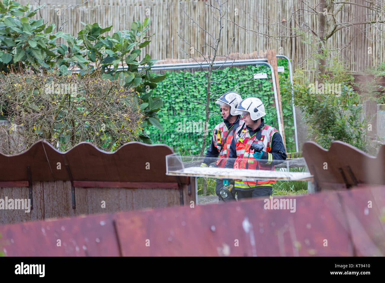 Incident control point hi-res stock photography and images - Alamy