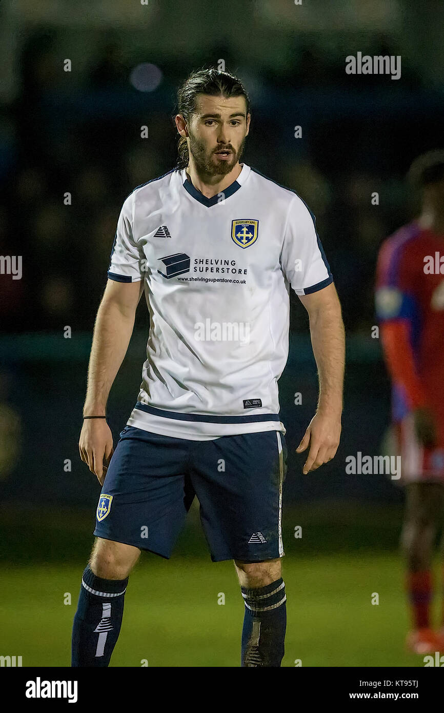 Guiseley, UK. 23rd Dec, 2017. Alex Purver (Guiseley AFC) waits for a ...