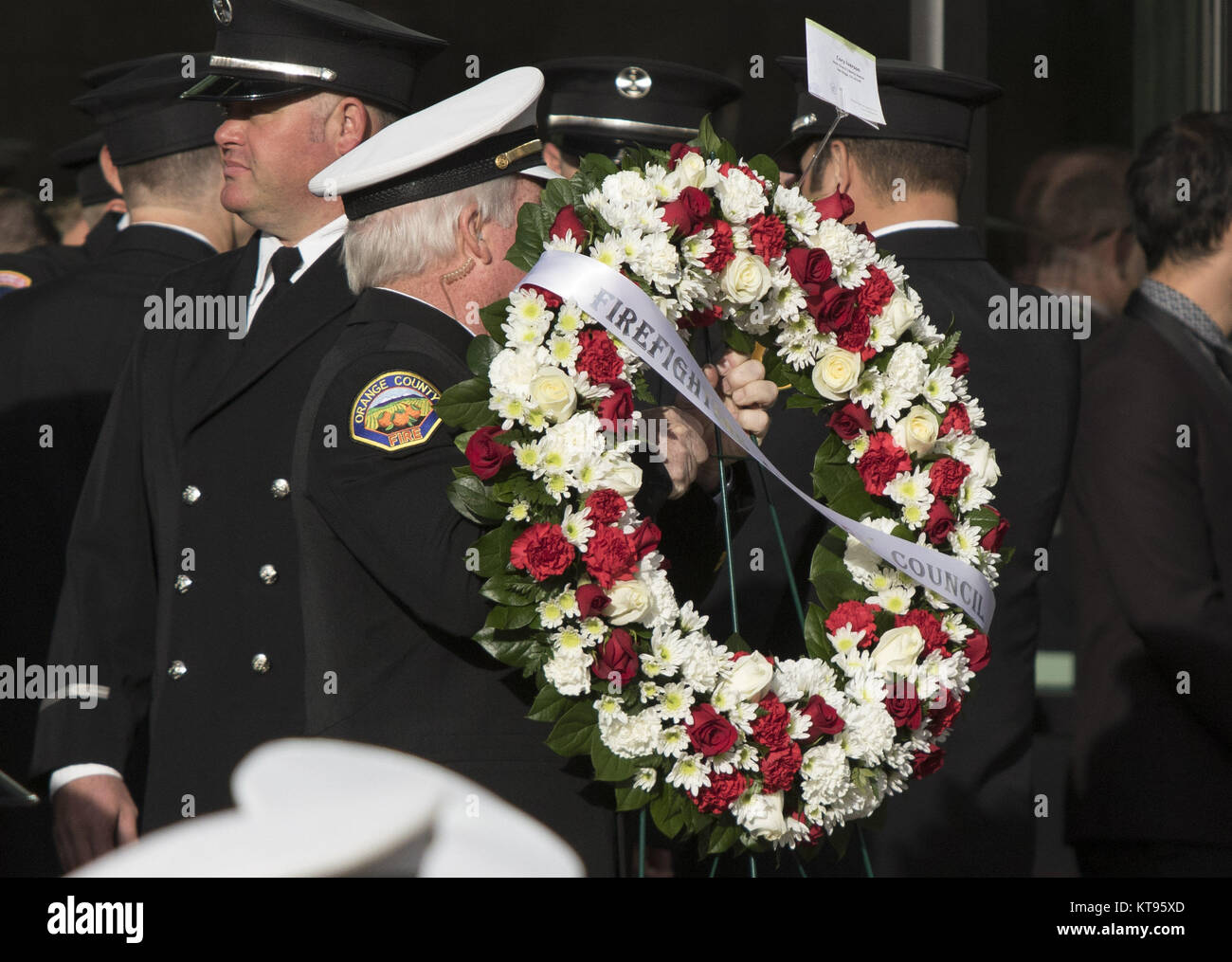 San Diego, California, USA. 23rd Dec, 2017. Thousands of firefighters ...