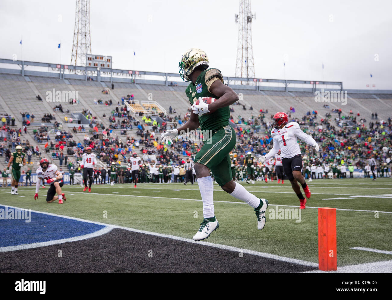 Florida, USA. 23rd Dec, 2017. LOREN ELLIOTT | Times.South Florida Bulls ...