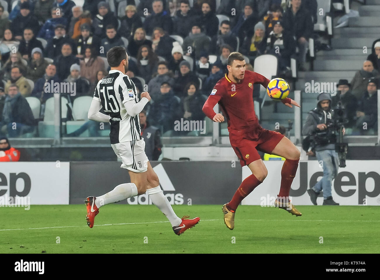 Edin dzeko of a s roma calcio hi-res stock photography and images - Alamy