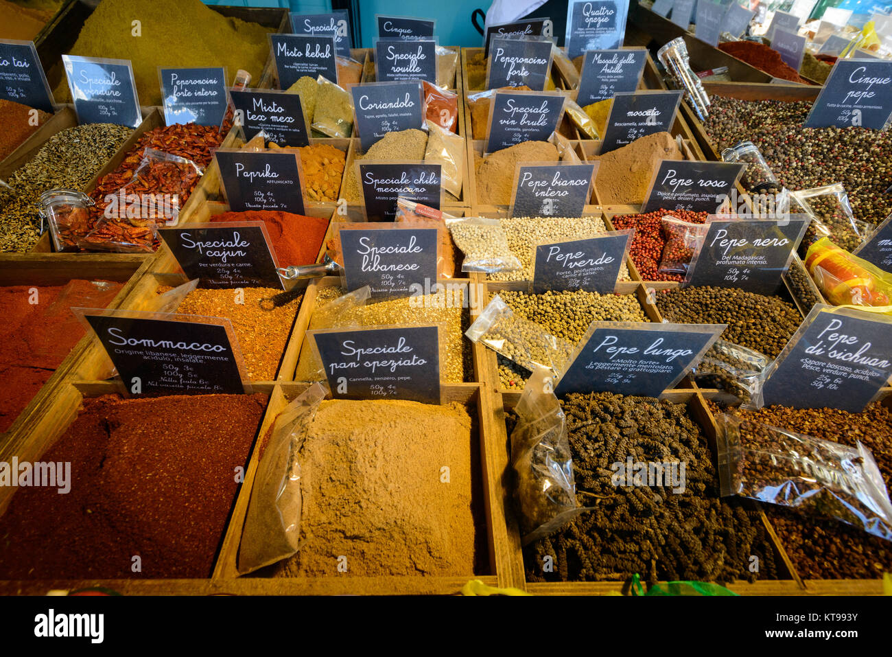 Spices and tea Stock Photo - Alamy