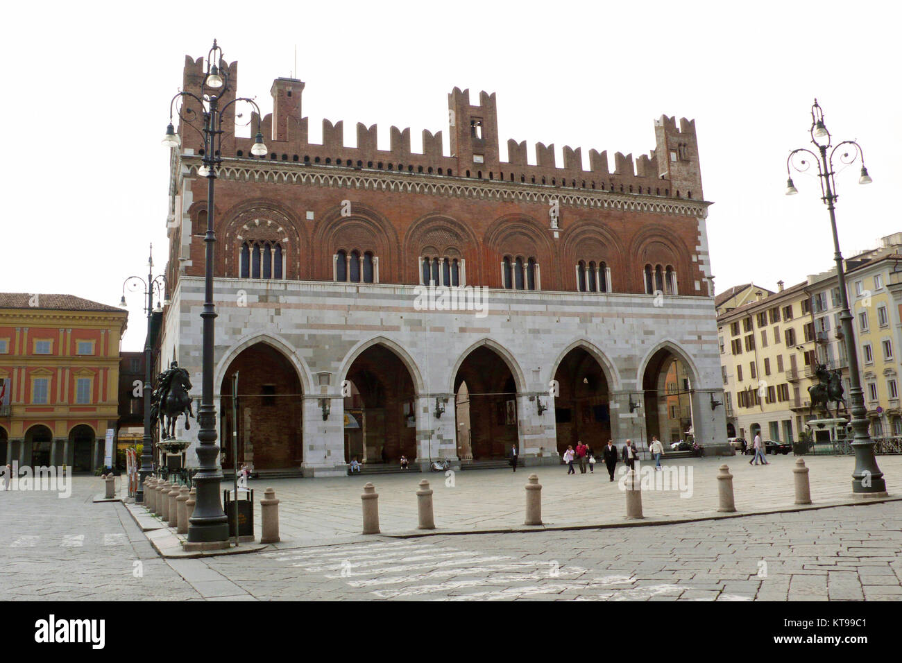 The Town Hall in Piazza Cavalli, Piacenza, Emilia Romagna, Italy Stock ...