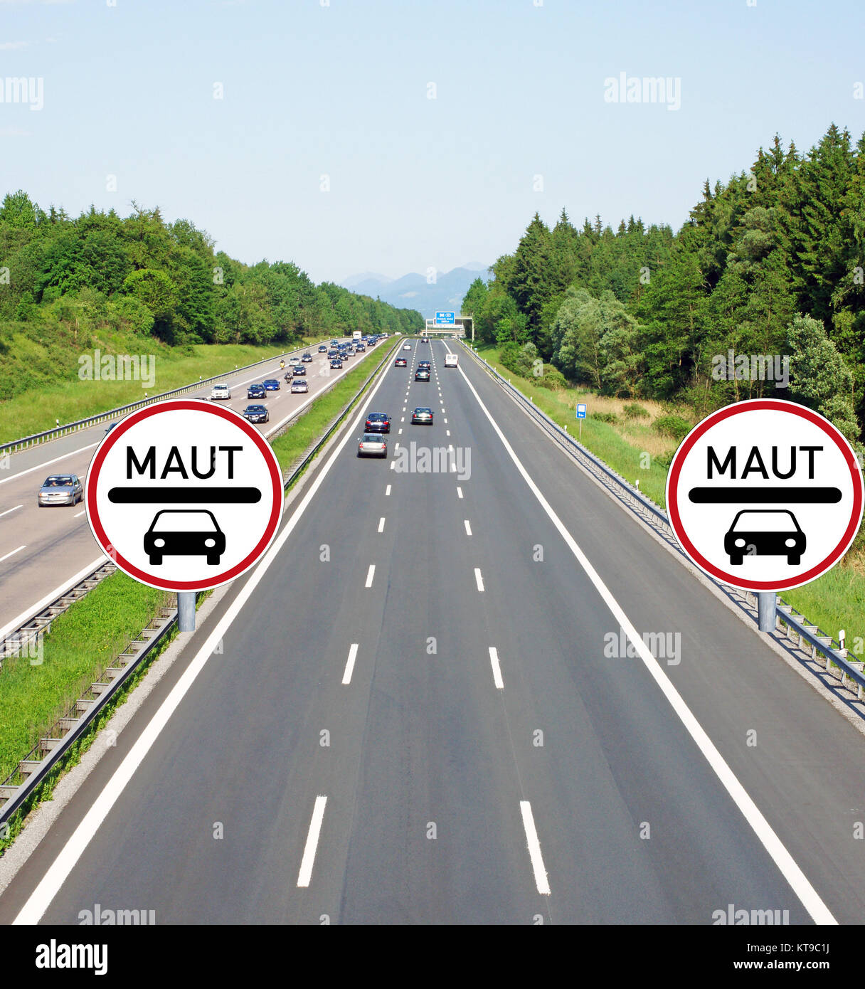 PKW Maut auf der Autobahn Stock Photo - Alamy