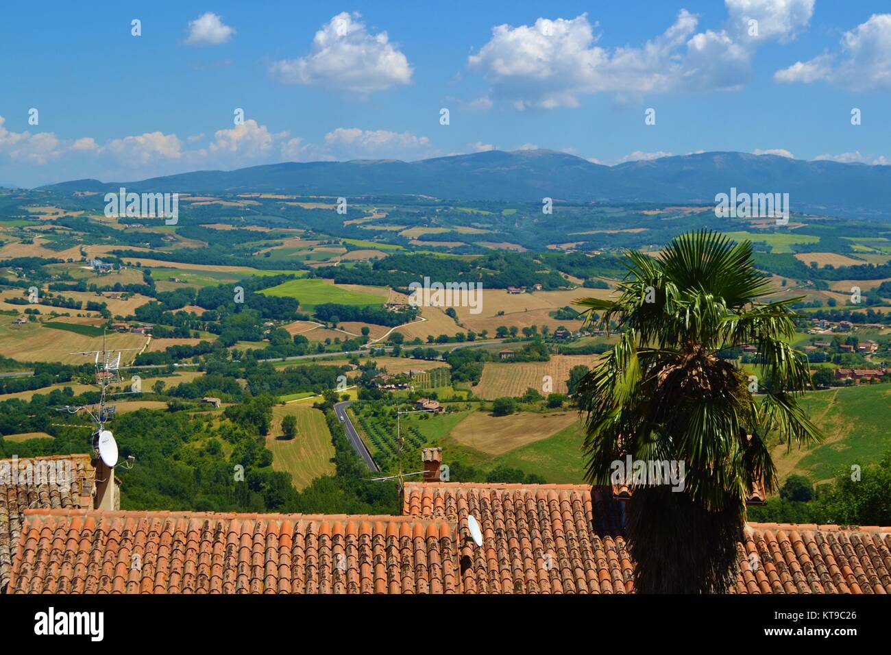 landscape in italy Stock Photo - Alamy