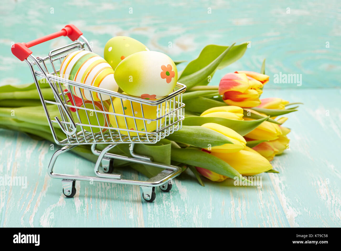 Stock pile food trolley hi-res stock photography and images - Alamy