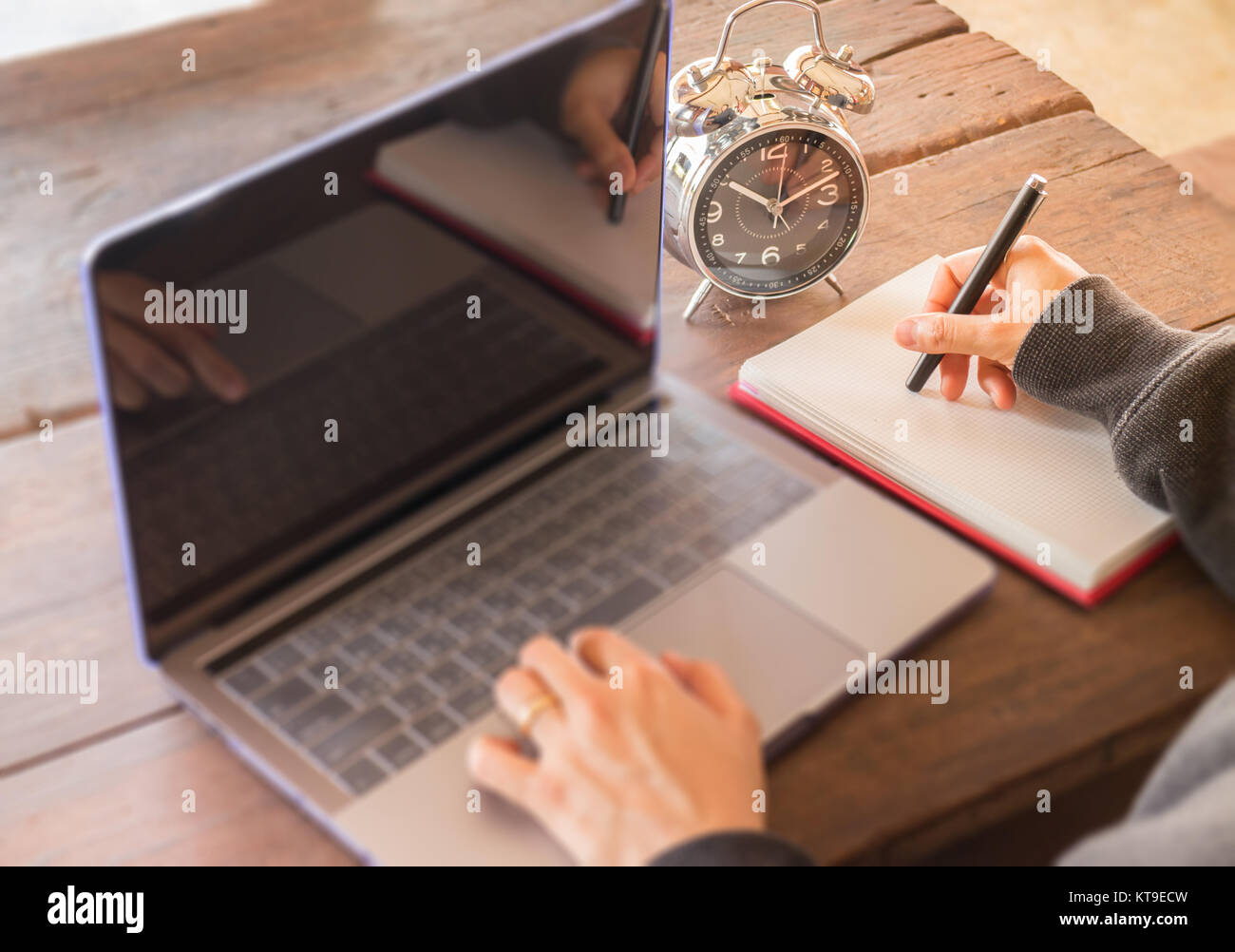 Business Woman Working Late At Home Stock Photo - Alamy