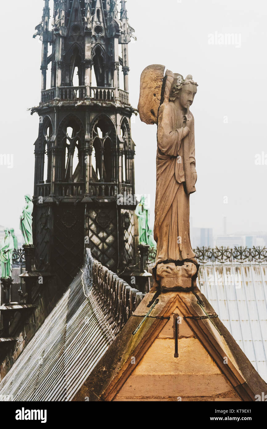 Angel notre dame cathedral paris hi-res stock photography and images ...