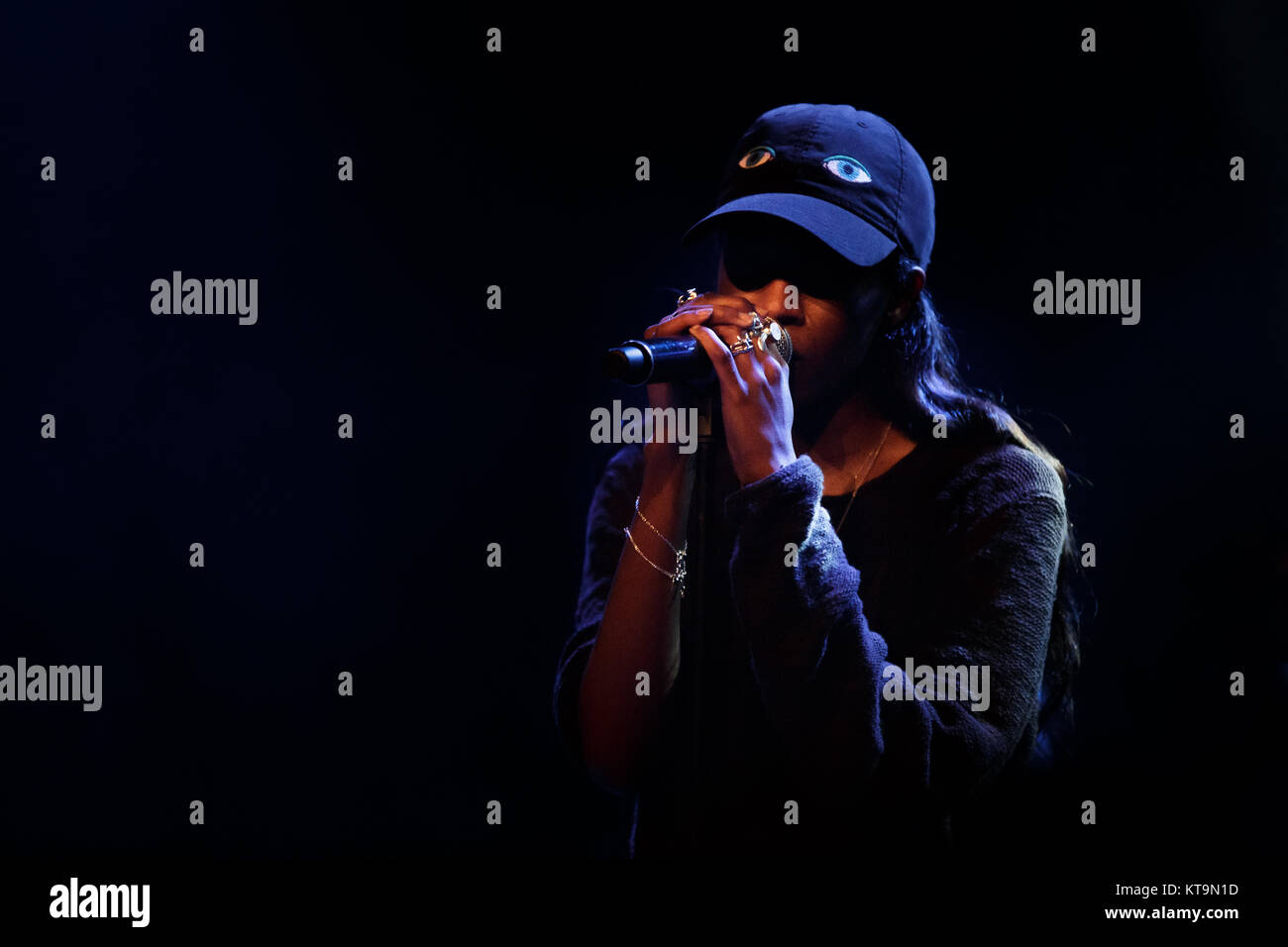 Raeen roes hi-res stock photography and images - Alamy