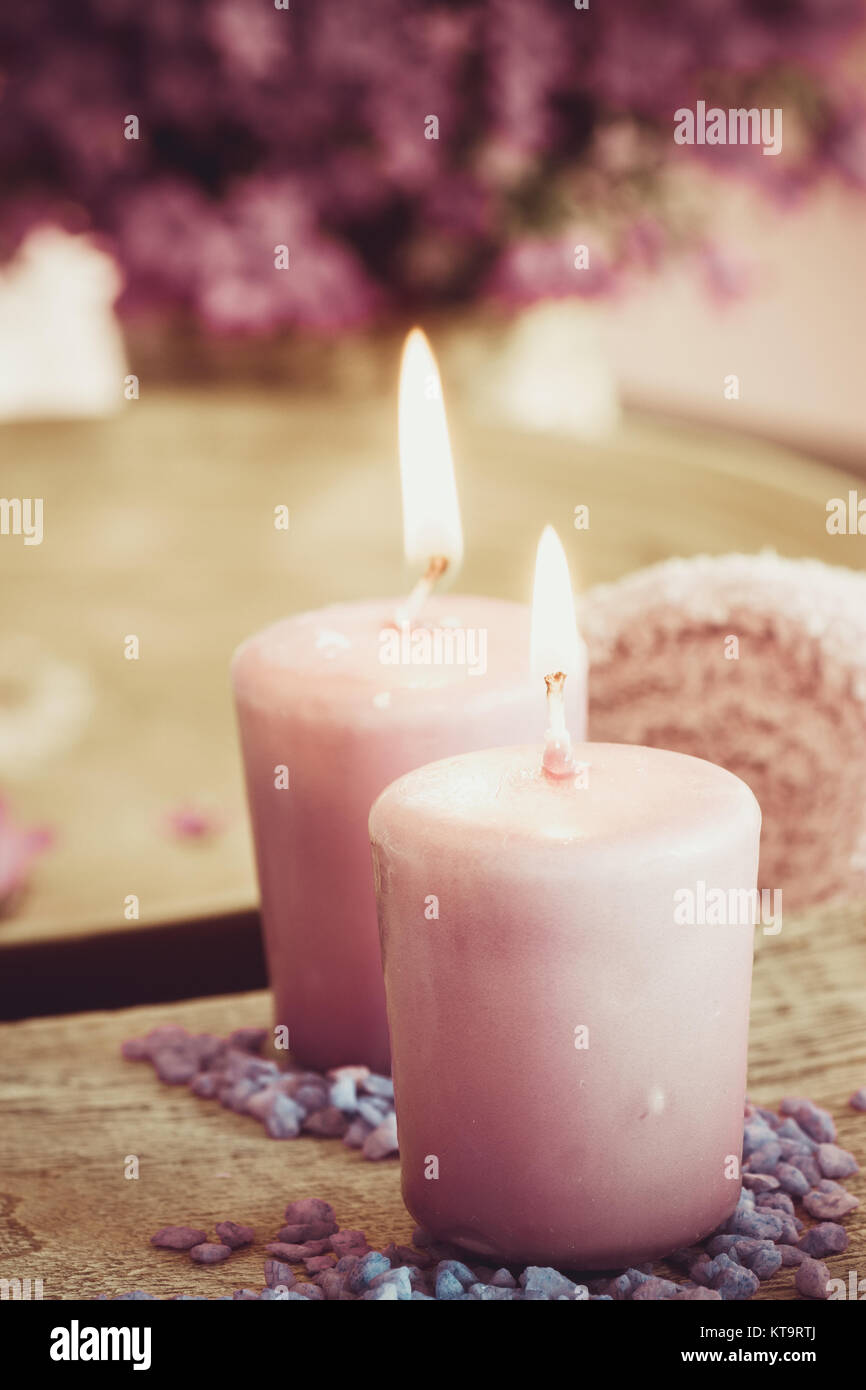 Purple spa setting Stock Photo - Alamy