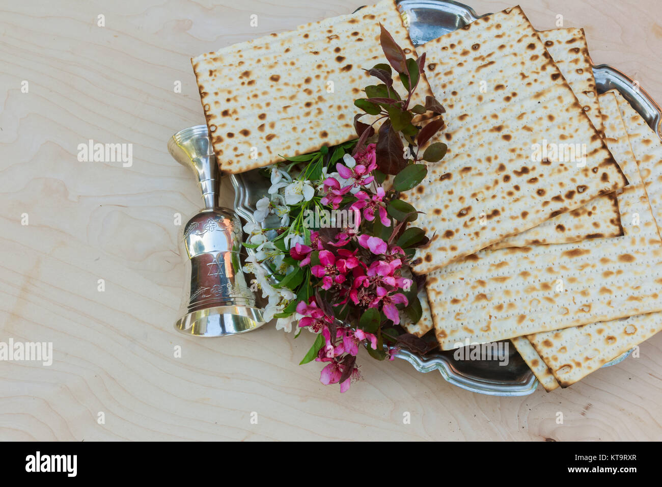 Pesach Still-life with wine and matzoh jewish passover bread Stock ...