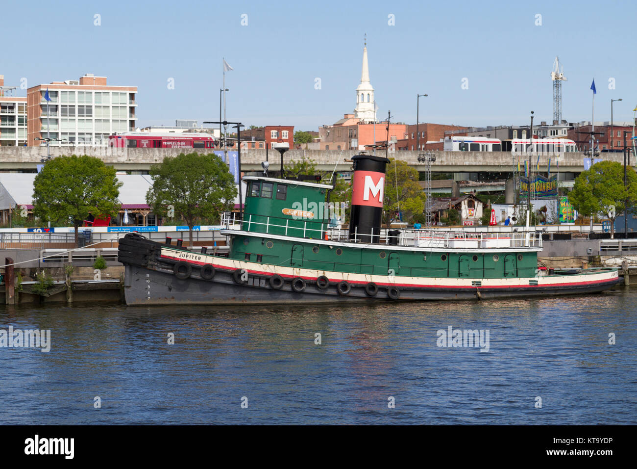 Jupiter tugboat hi-res stock photography and images - Alamy