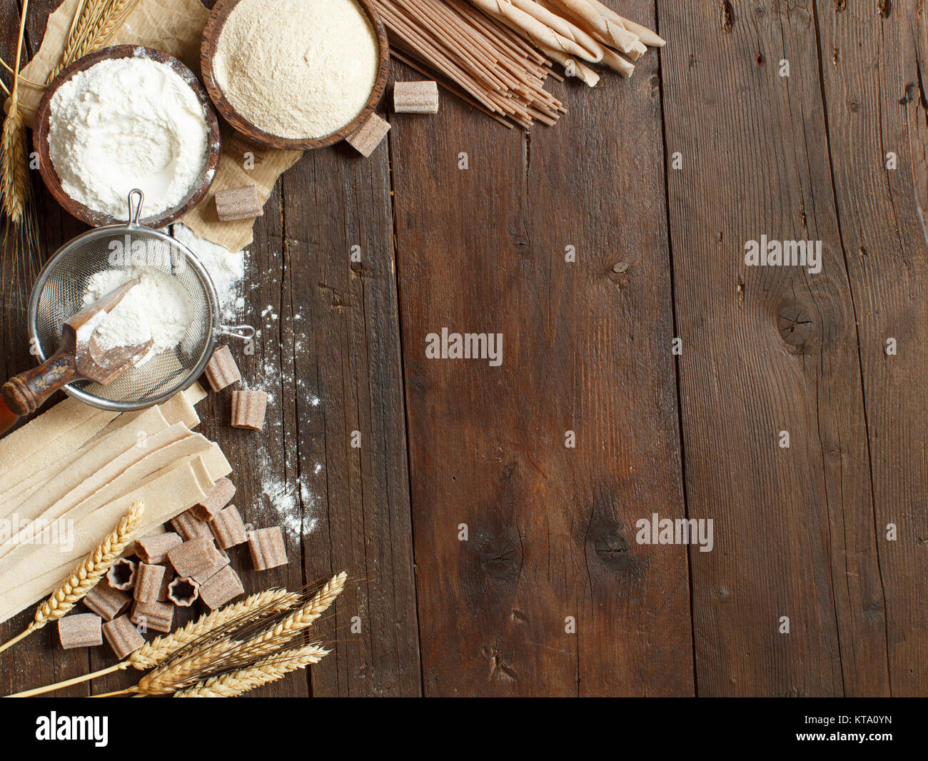 Ingredients and utensils for pasta making Stock Photo - Alamy