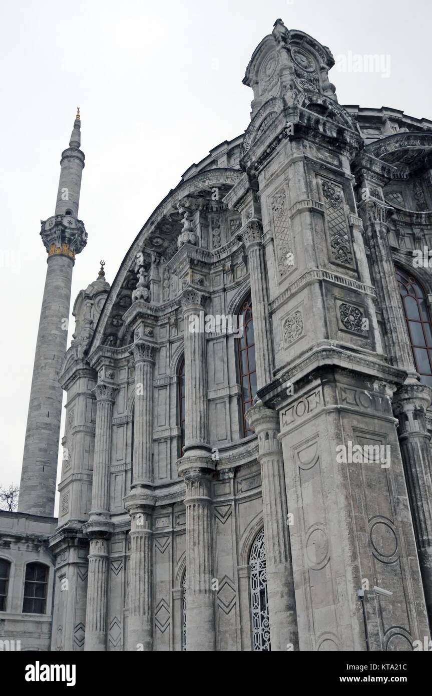 Buyuk mecidiye camii hi-res stock photography and images - Alamy