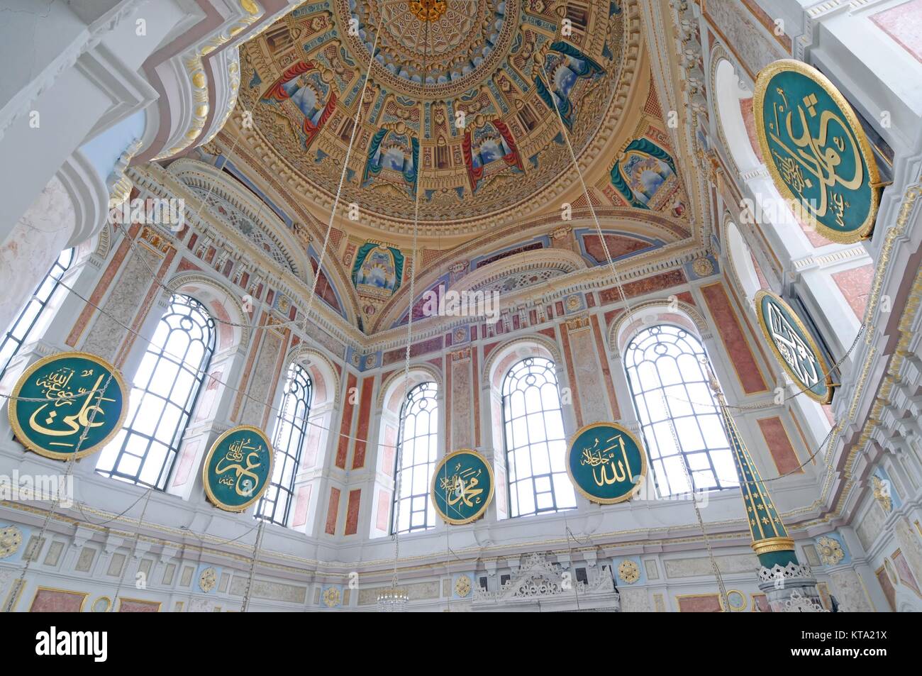 Buyuk mecidiye cami hi-res stock photography and images - Alamy