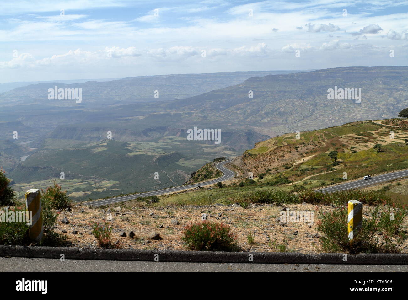 Africa motorway construction hi-res stock photography and images - Alamy