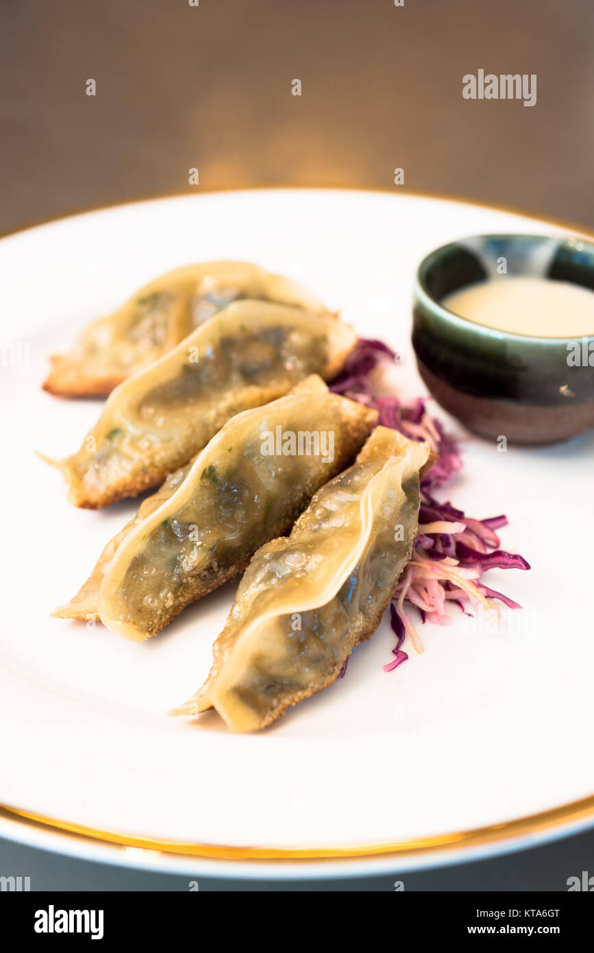 Pot stickers hi-res stock photography and images - Alamy