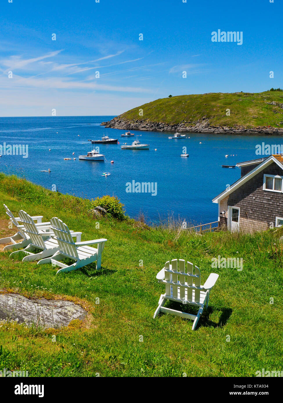 The monhegan ferry island harbor maine hi-res stock photography and ...