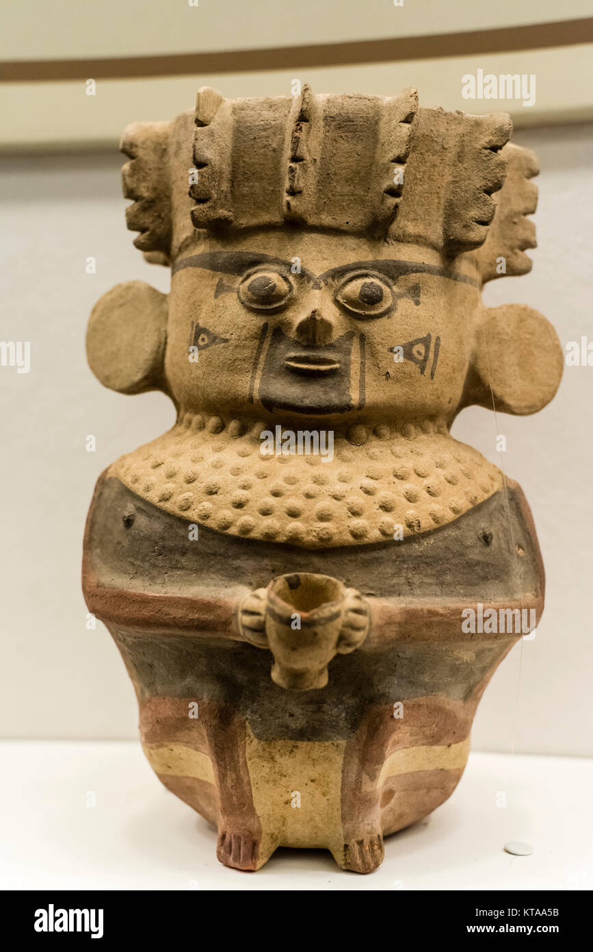 Chancay culture hi-res stock photography and images - Alamy