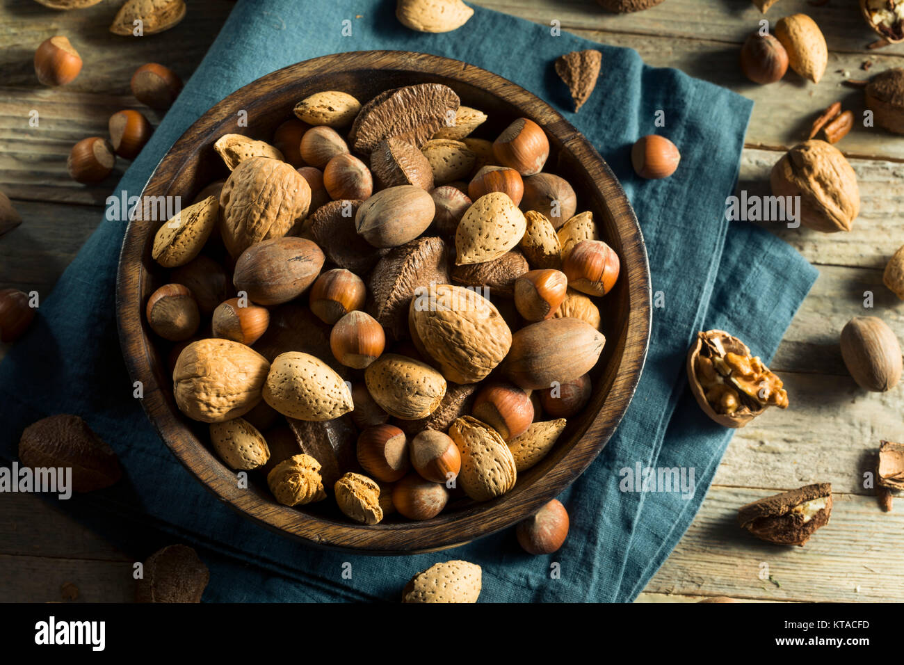 Nuts hi-res stock photography and images - Alamy