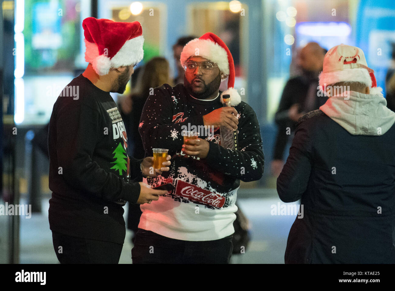 Revellers out and about in London on "Black Eye Friday" or "Mad Friday ...