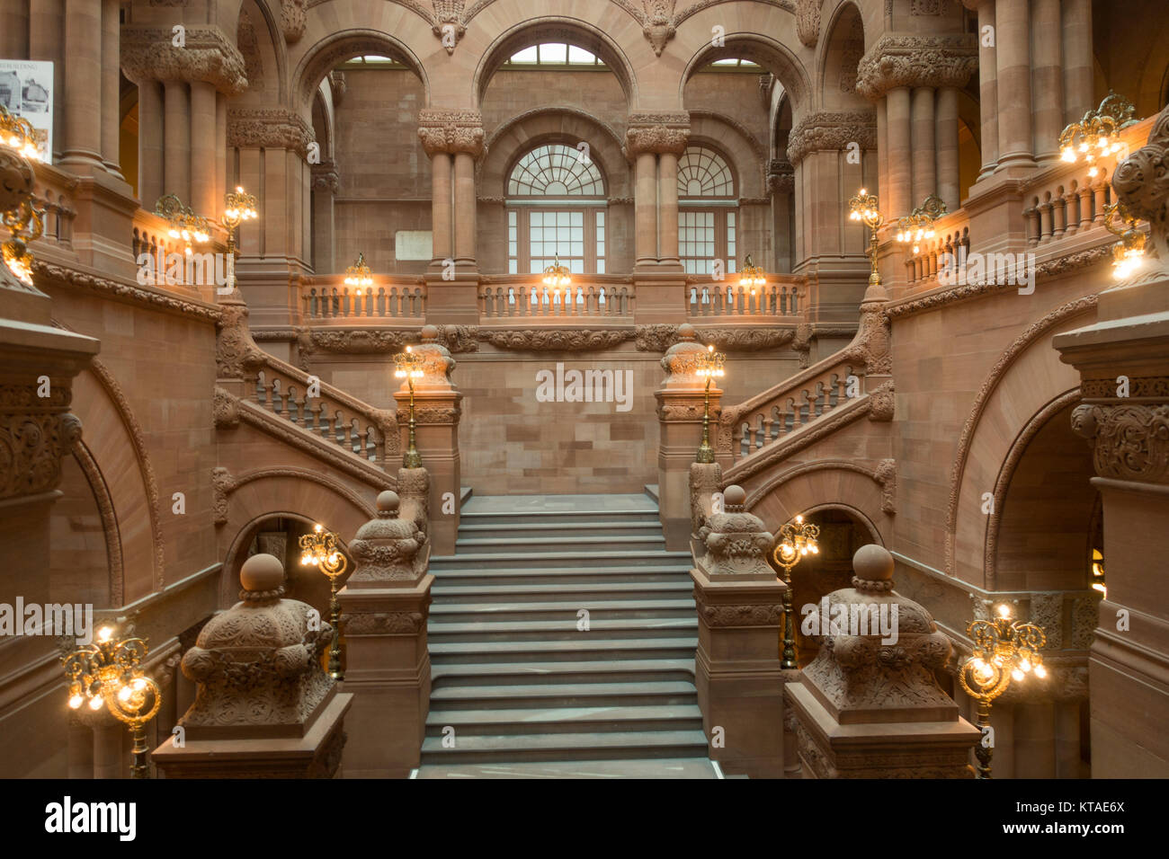 New york state capitol interior albany hi-res stock photography and ...