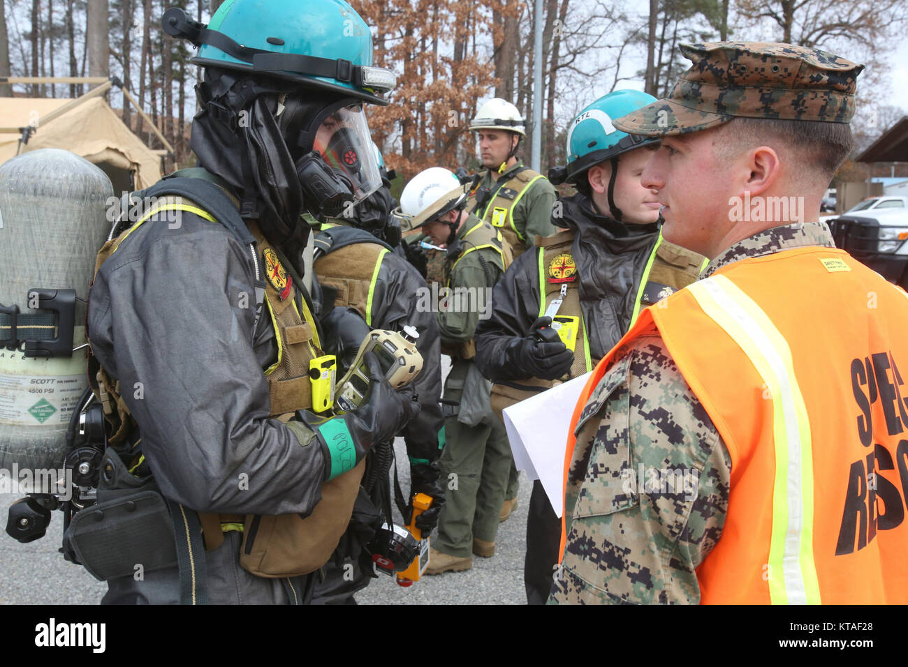 NAVAL SUPPORT FACILITY INDIAN HEAD, Md. – Marines with Chemical ...