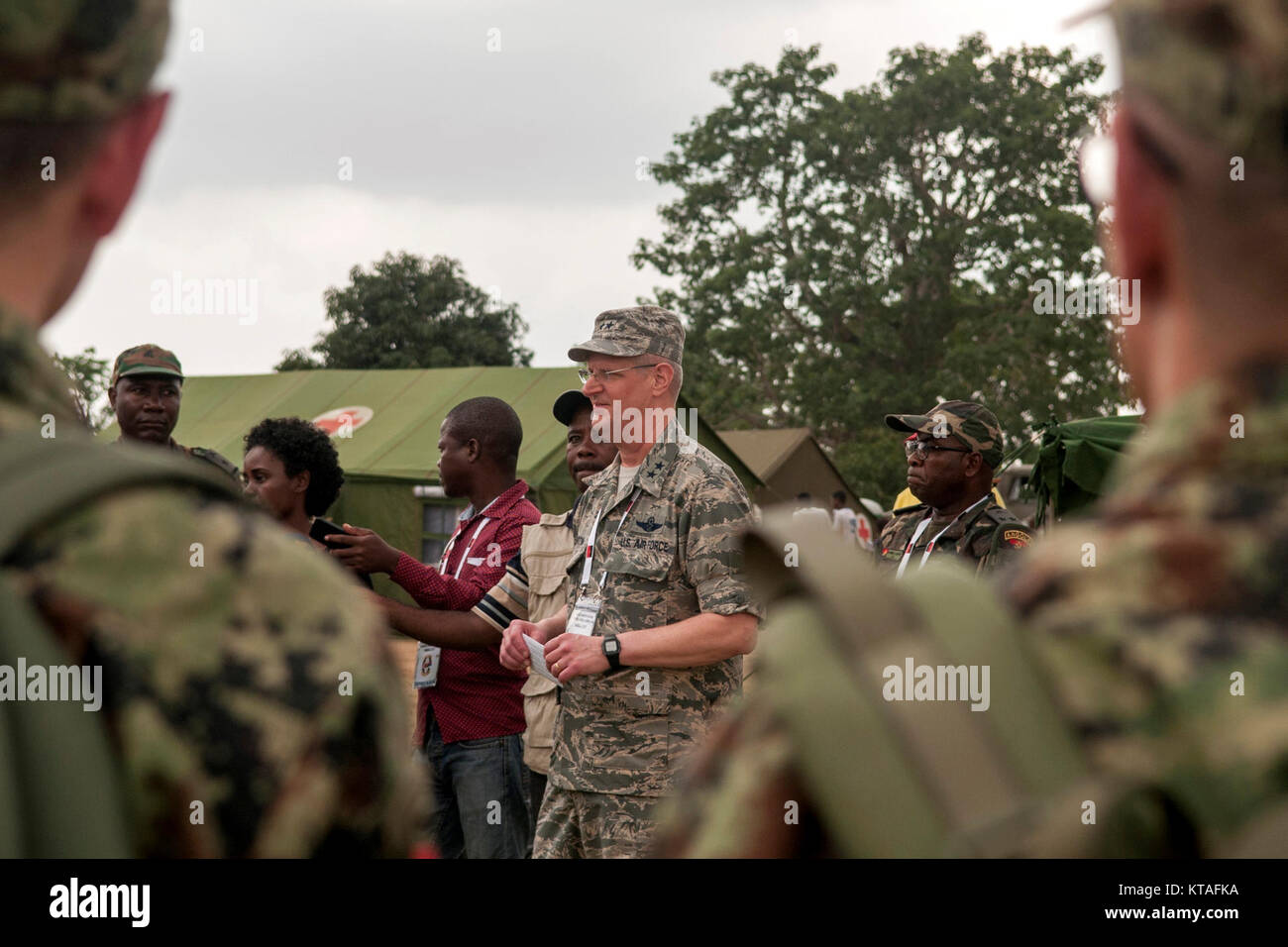 Angolan navy hi-res stock photography and images - Alamy