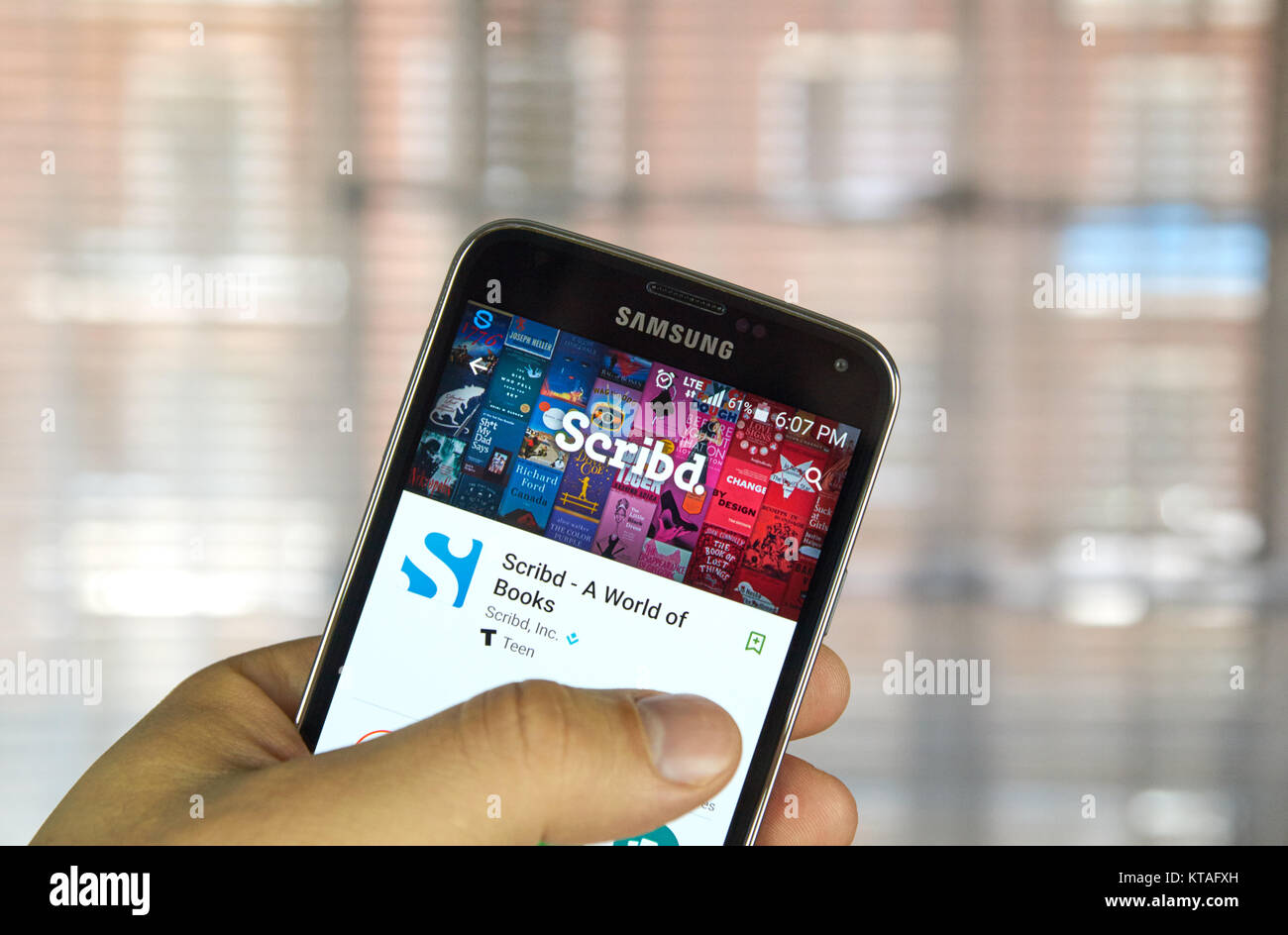 Digital library hi-res stock photography and images - Alamy