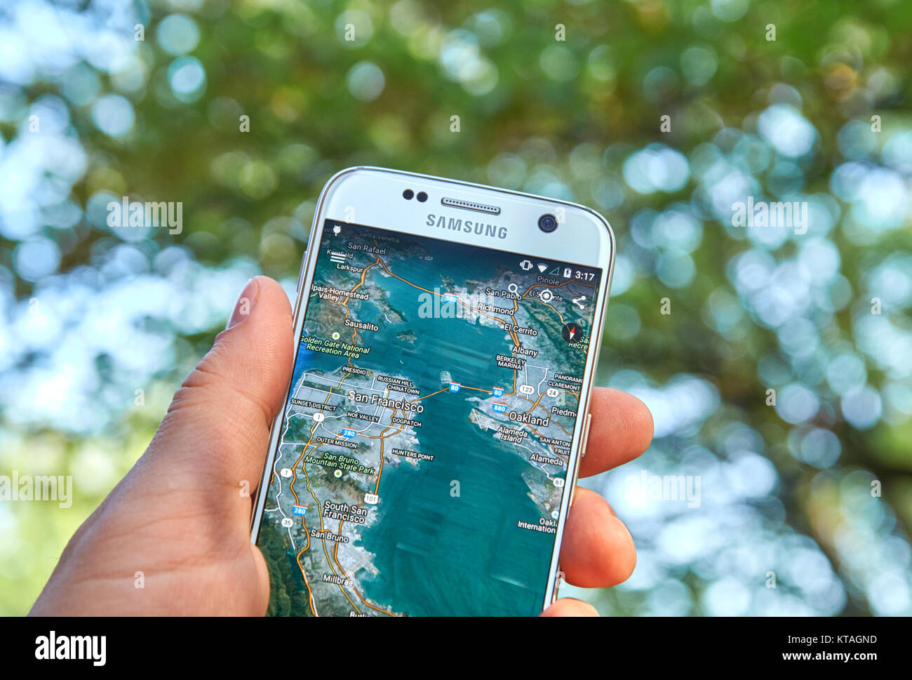 Google earth map hi-res stock photography and images - Alamy