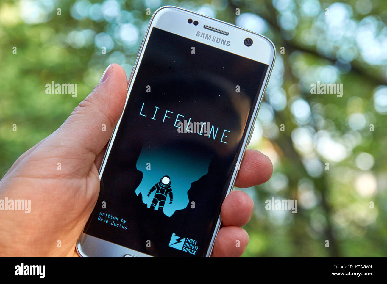 Lifeline phone hi-res stock photography and images - Alamy
