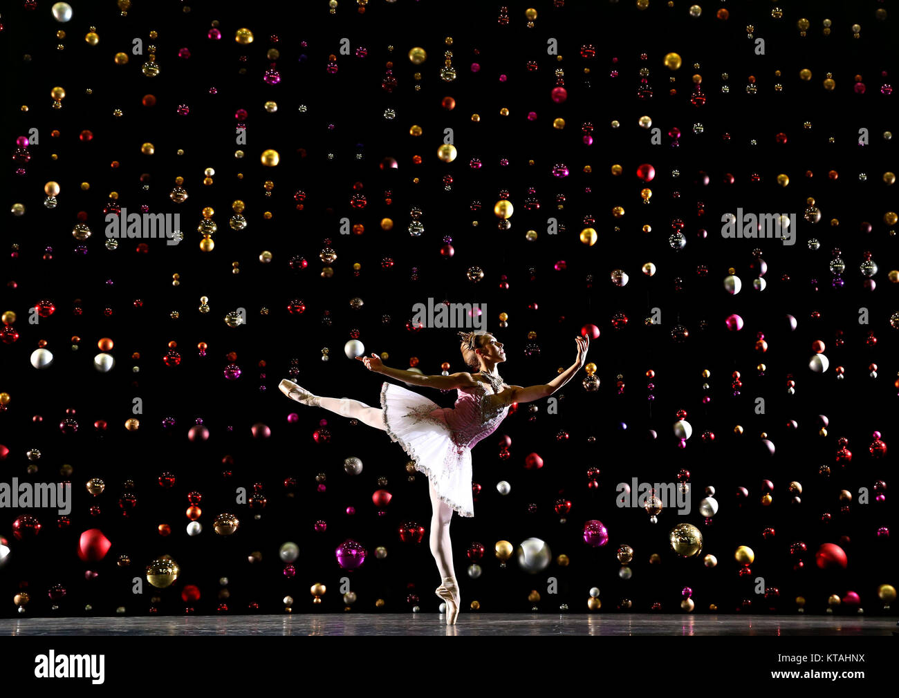 Constance devernay of the scottish ballet hi-res stock photography and ...