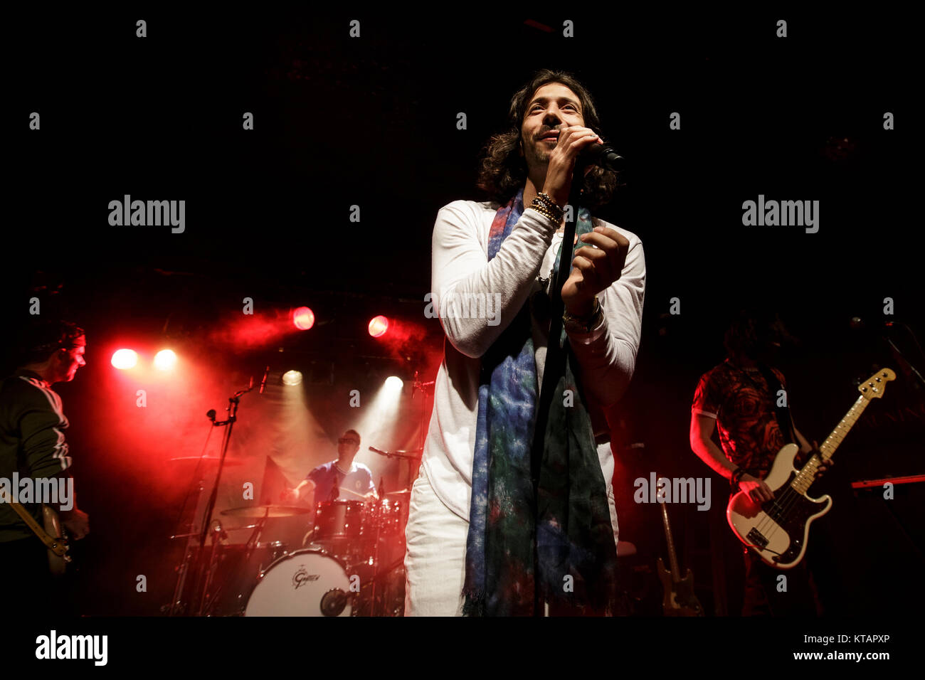 The magic band hi-res stock photography and images - Alamy