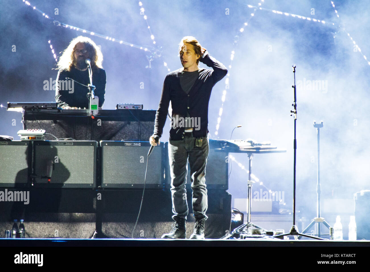 Mew band hi-res stock photography and images - Alamy