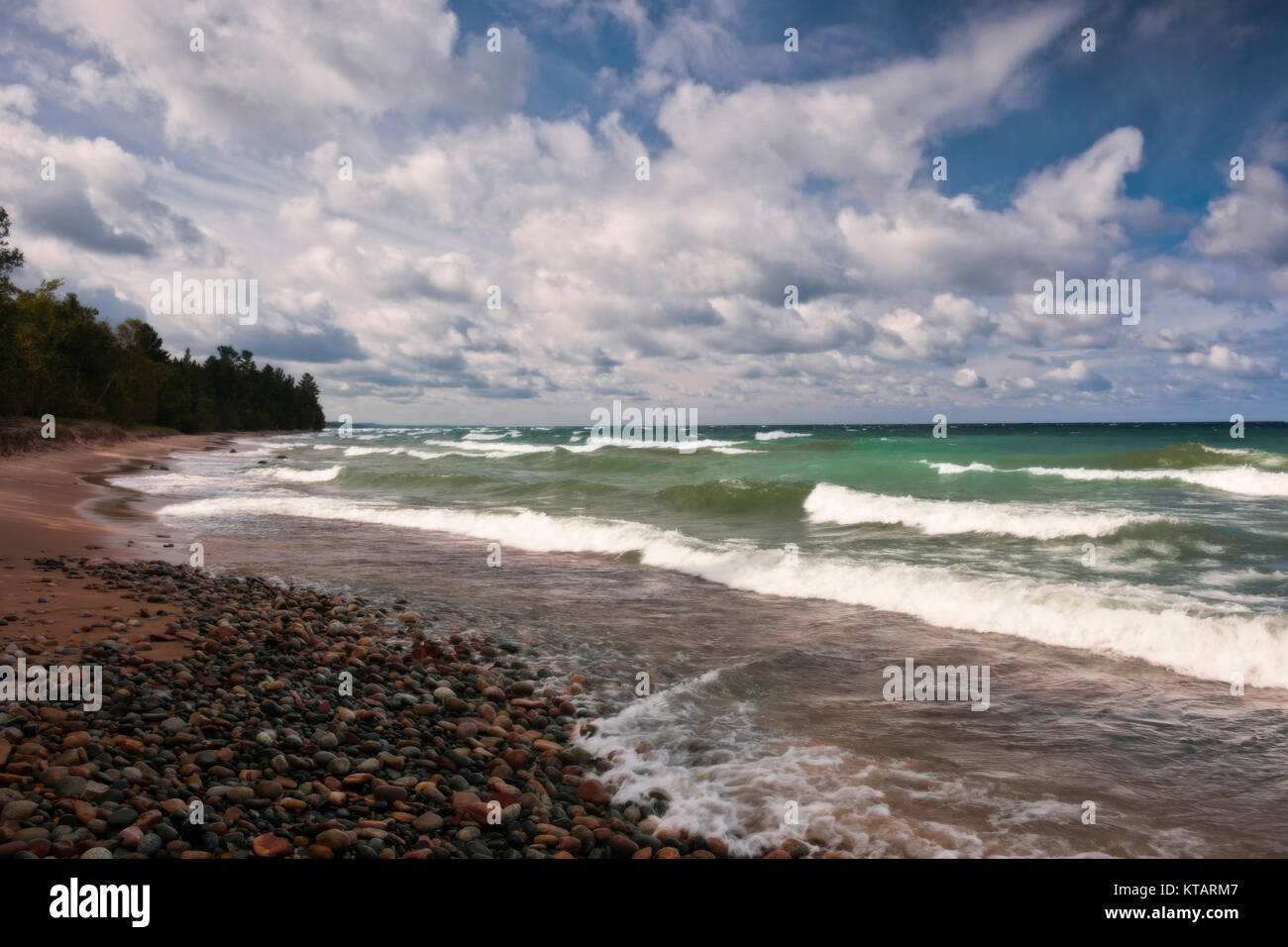 Munising and pictured rocks hi-res stock photography and images - Alamy