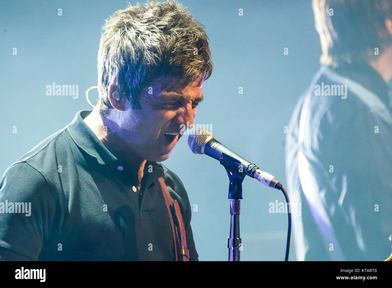 David gallagher 2016 hi-res stock photography and images - Alamy