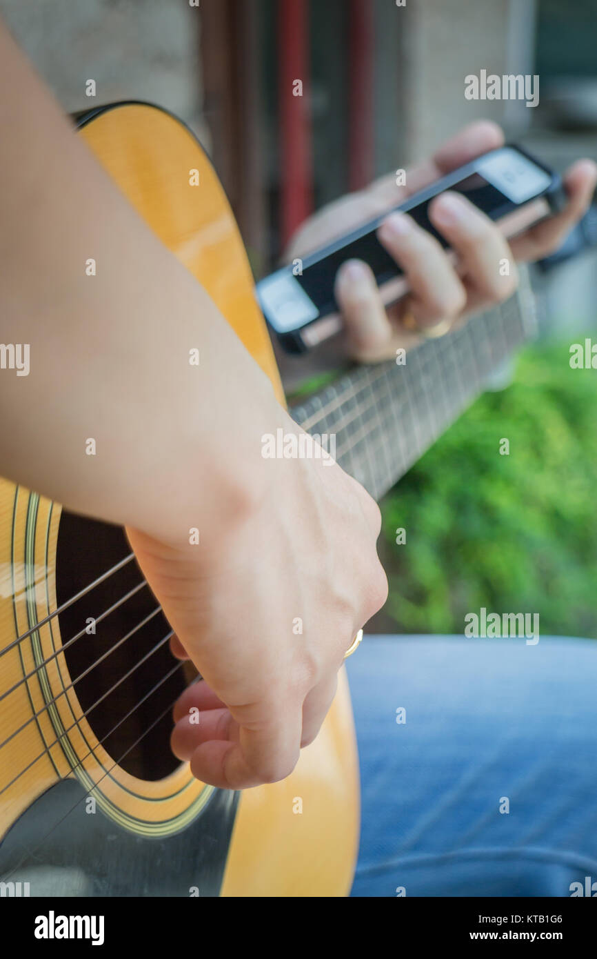 Guitarist Hand Playing Acoustic Guitar Stock Photo - Alamy