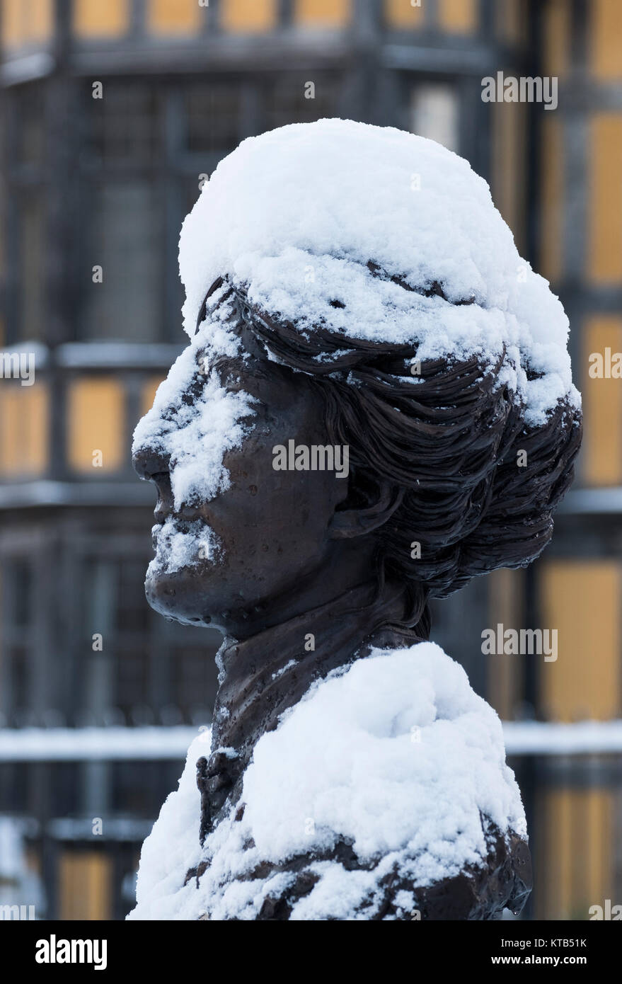 Mary webb hi-res stock photography and images - Alamy