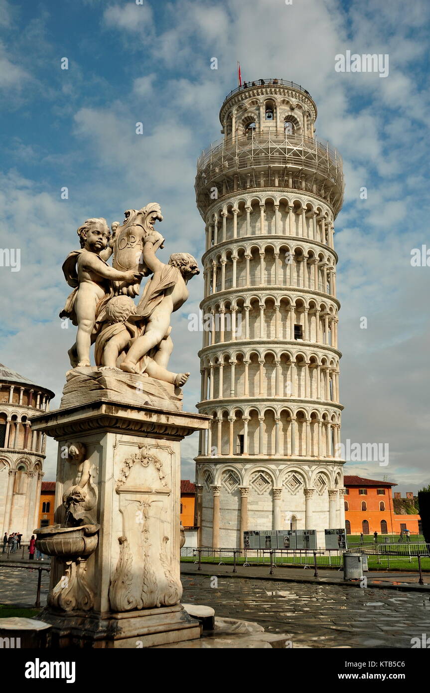 World famous tower hi-res stock photography and images - Alamy