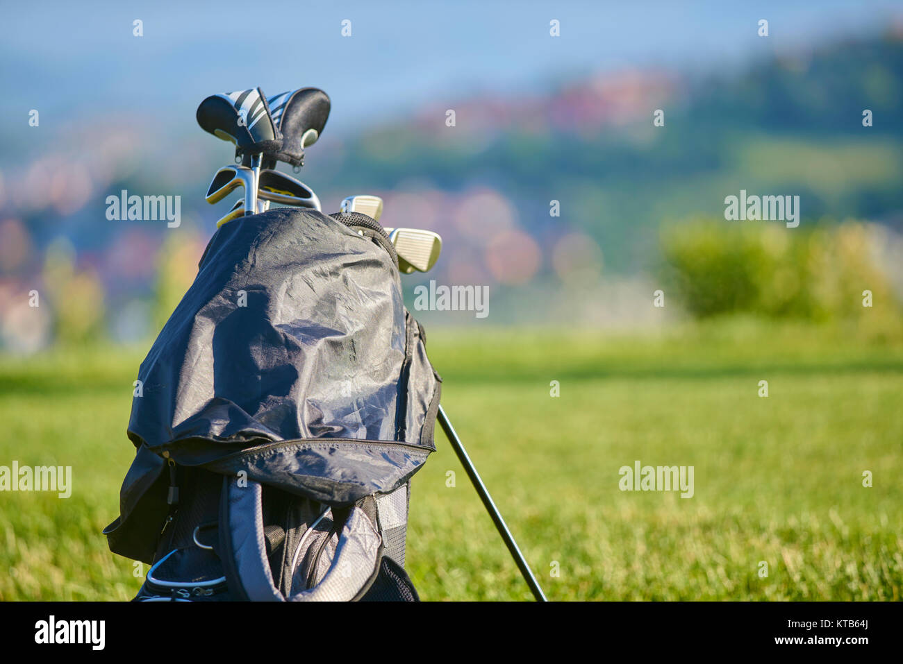 Outdoor exercise playing golf hi-res stock photography and images - Alamy
