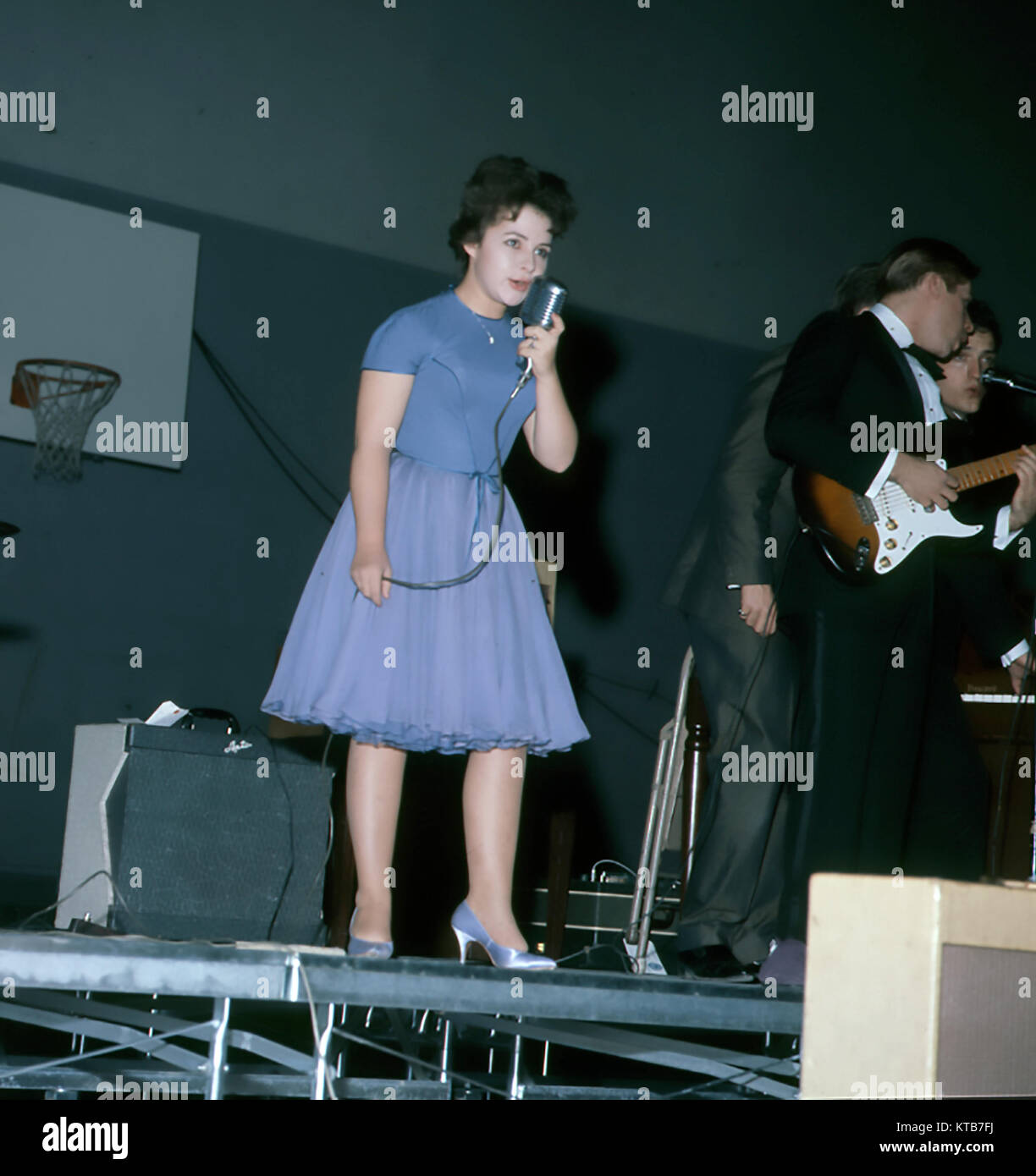 Brenda lee singer hi-res stock photography and images - Alamy