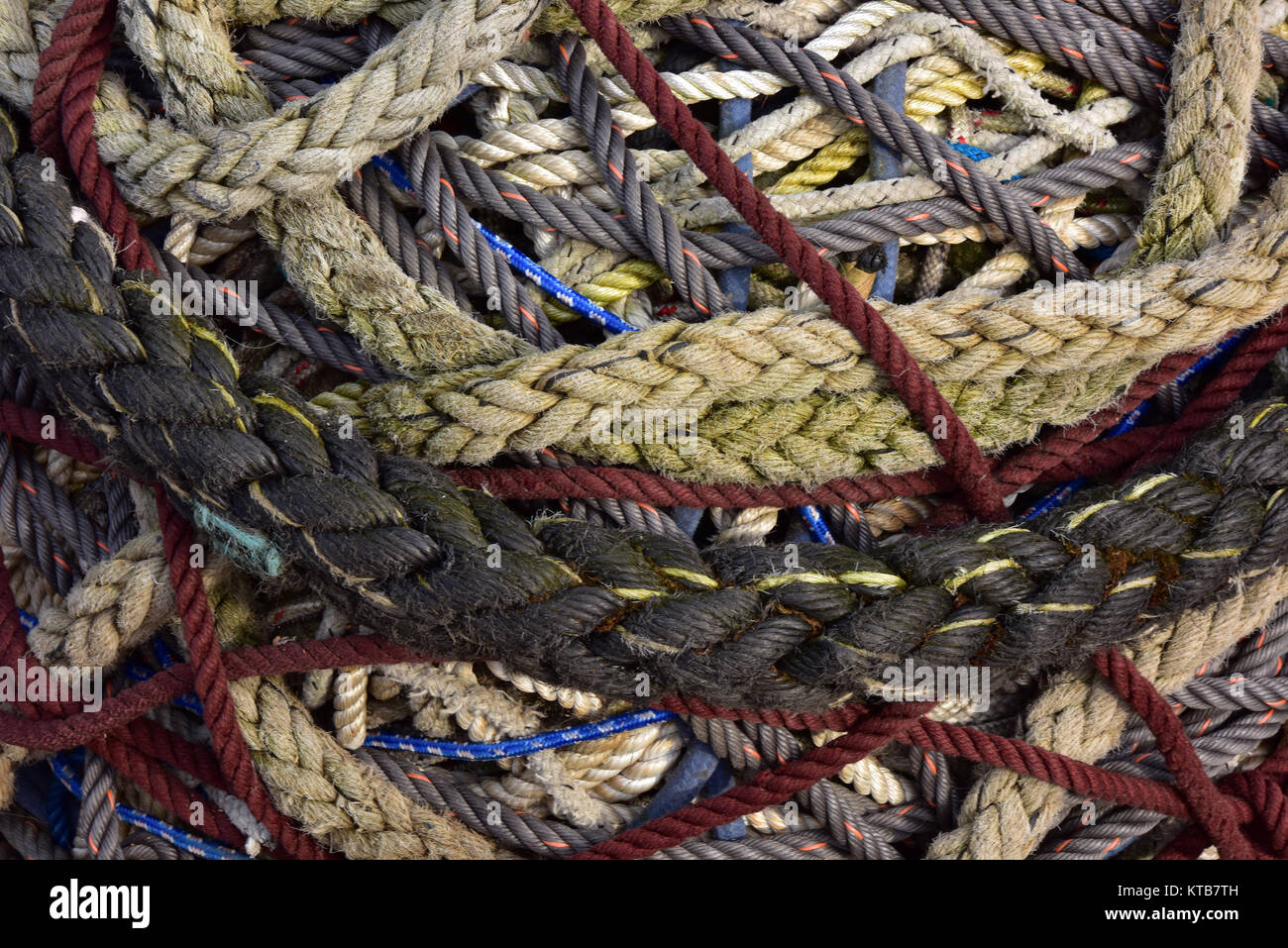 Different coloured wires hi-res stock photography and images - Alamy