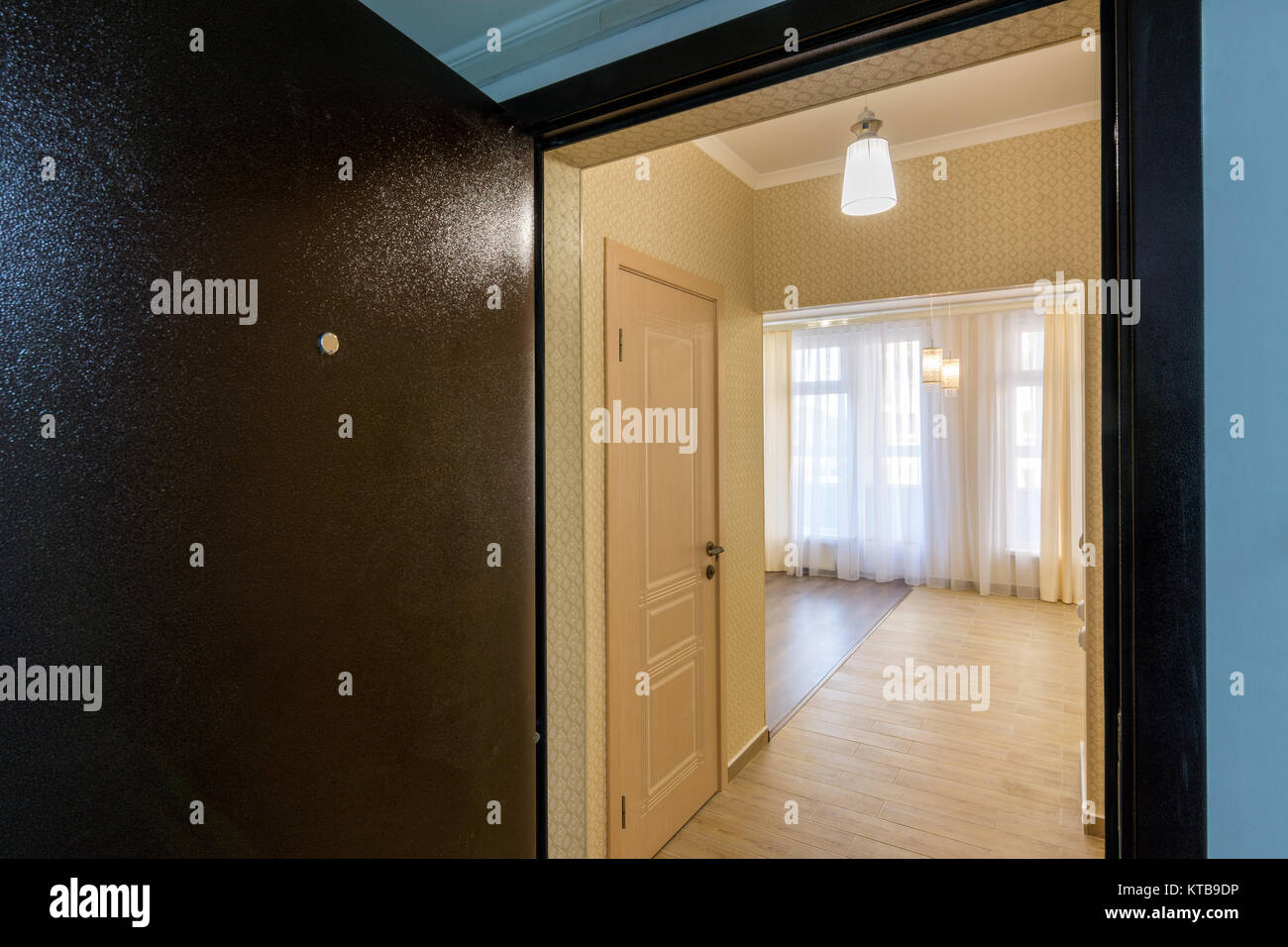 Private apartment building front entrance door hi-res stock photography ...