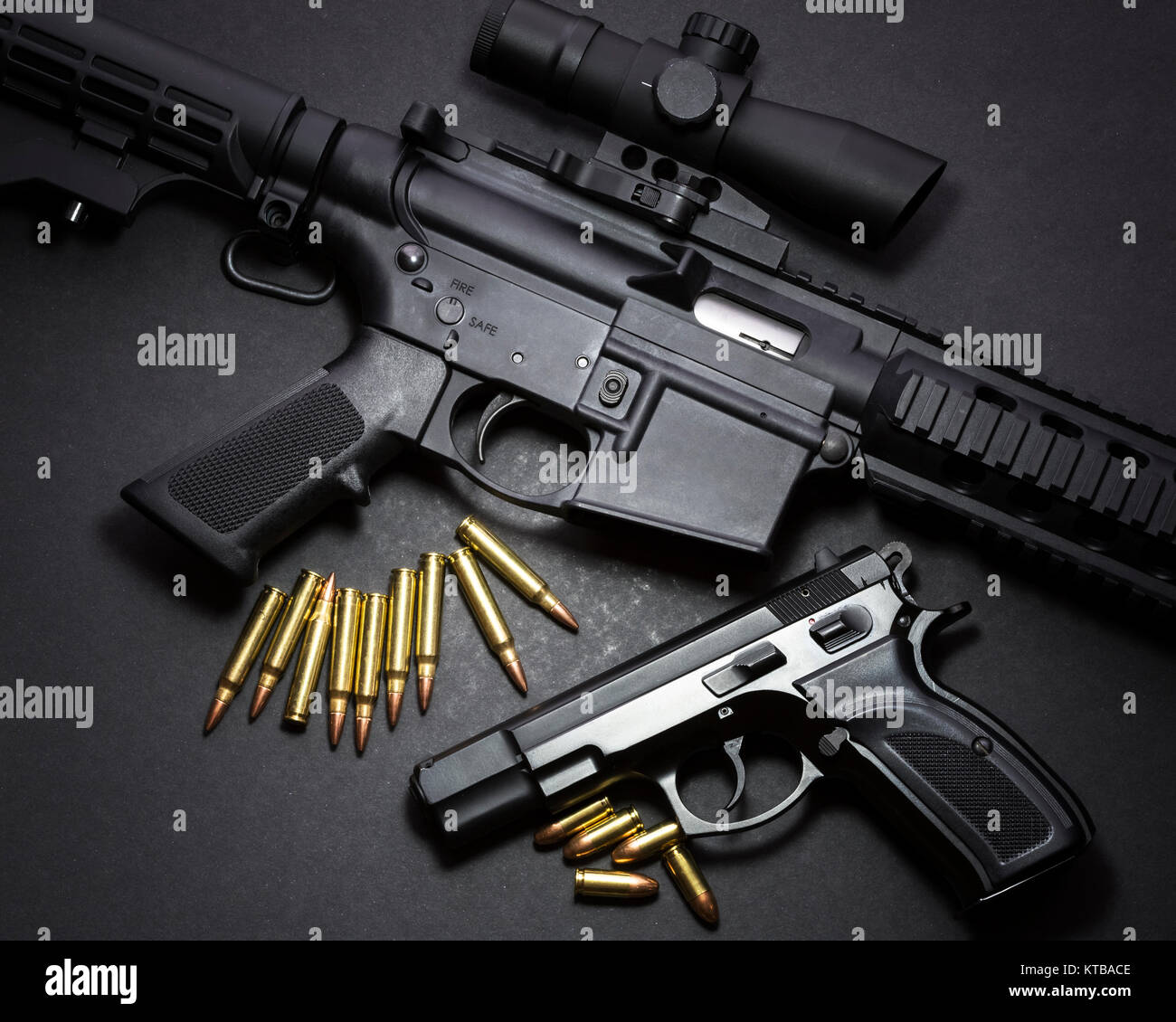 Ammunition guns hi-res stock photography and images - Alamy