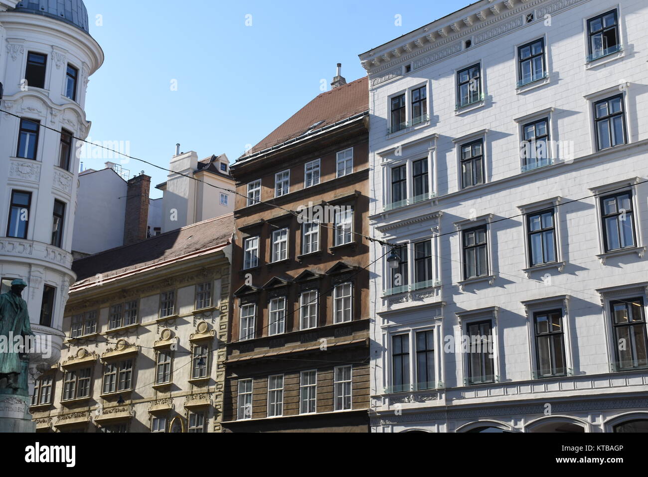 vienna,1st district,innere stadt,alley,houses,medieval,old town,window ...