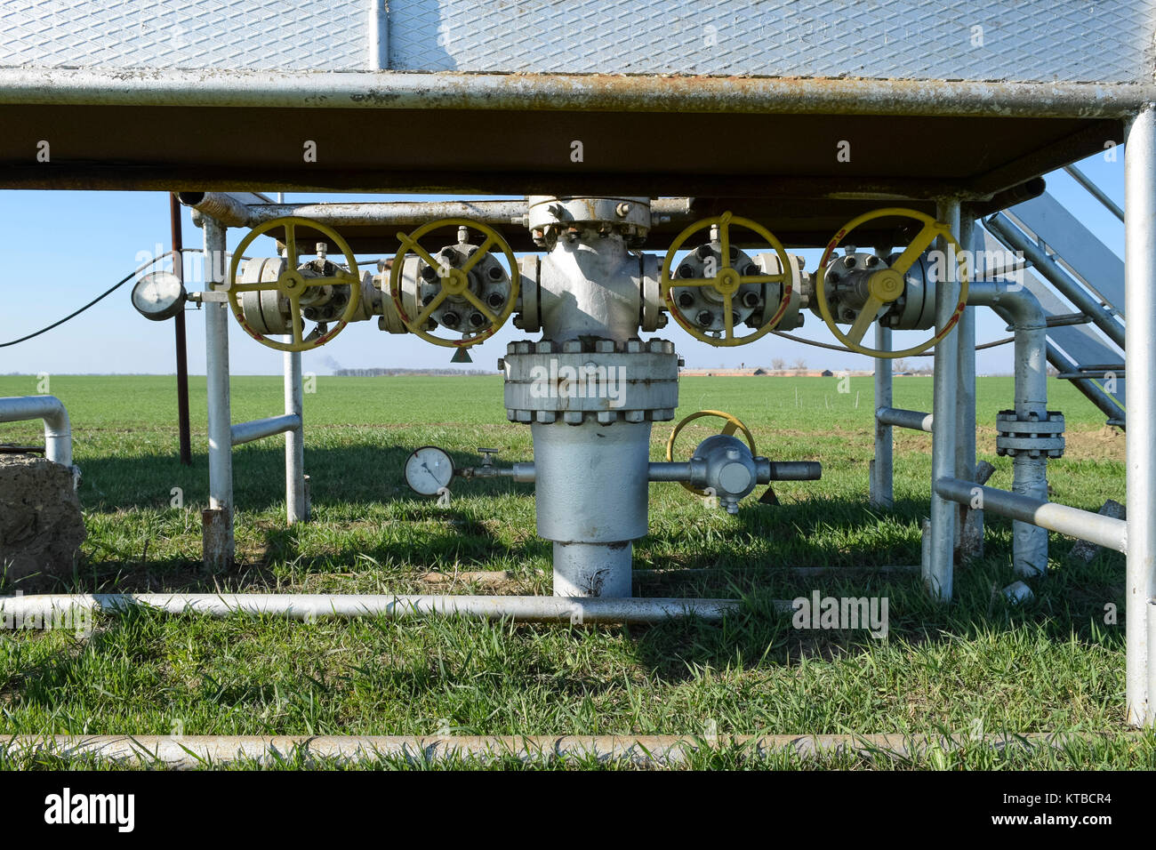 The equipment and technologies on oil fields. Oil well Stock Photo - Alamy