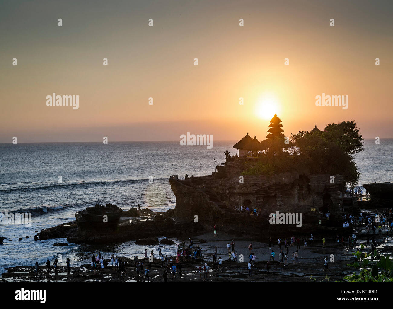 pura Goa Lawah hindu temple sunset backlight silhouette in bali ...
