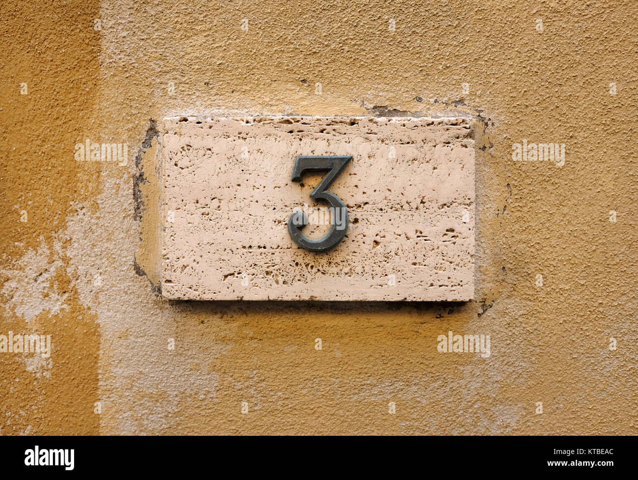 House number on wall Stock Photo - Alamy