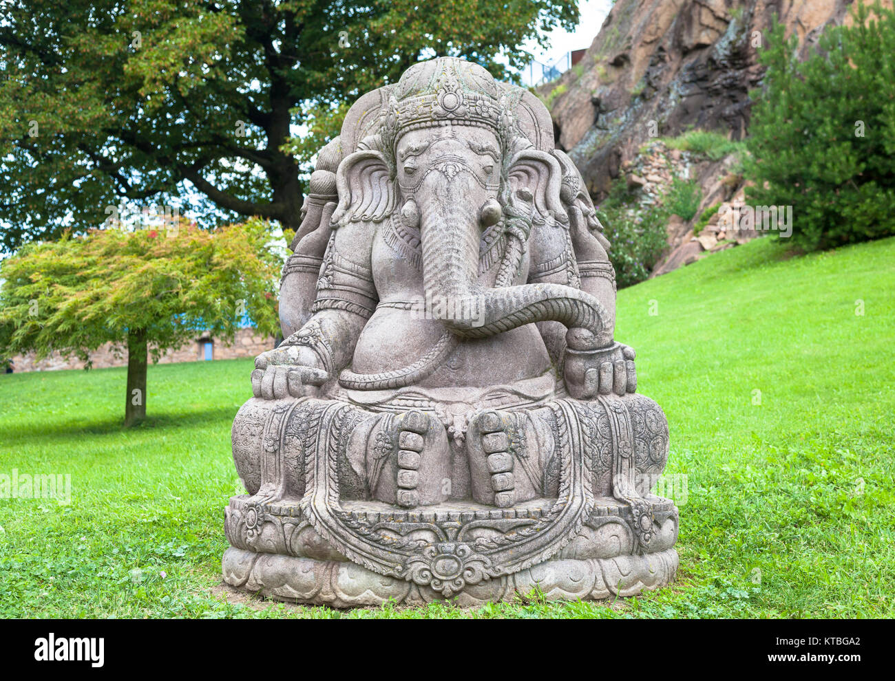 Ganesha statue in a beautiful mountain garden Stock Photo - Alamy